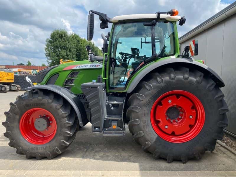 Fendt 724 Vario S4 | top agrar online