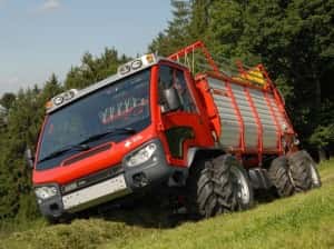 Aebi VT450 Vario: Stufenloser Transporter für schwieriges Gelände