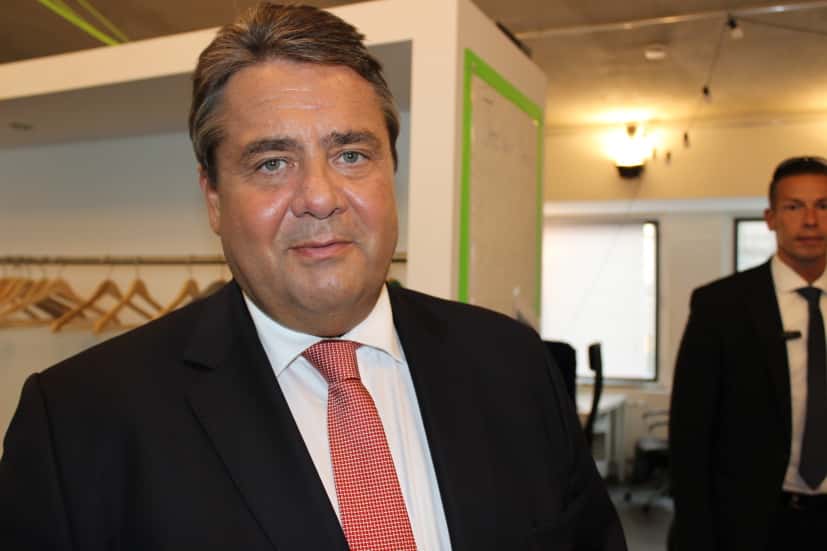 Auch Gabriel unterstützt Hendricks Stallbauvorstoß