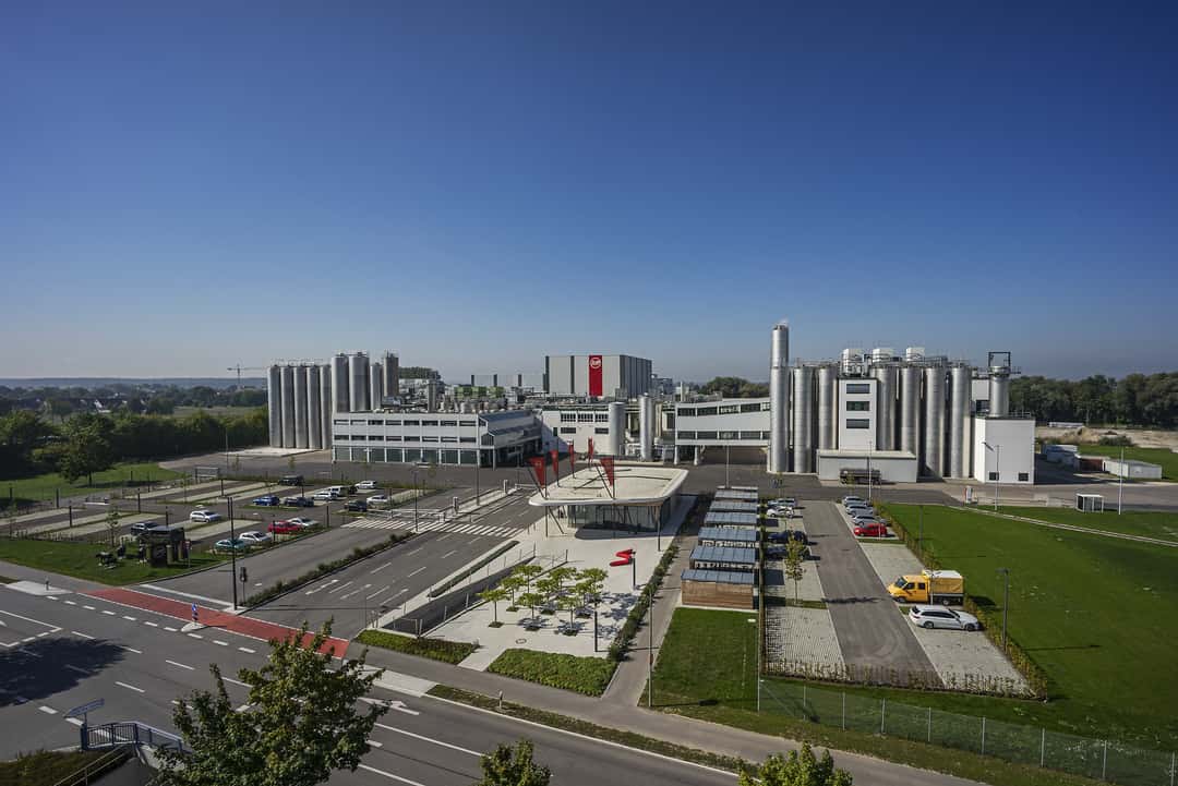 Zott stößt Milch ab | top agrar online