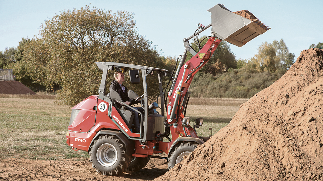 Fahrbericht: Weidemann Hoftrac 1390 | top agrar online