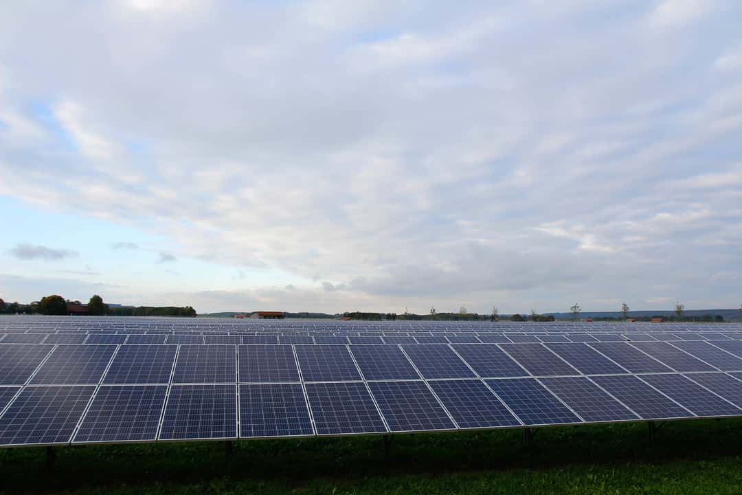 Baden-Württemberg will mehr Solarparks an Autobahnen | top agrar online Baden-Württemberg will mehr Solarparks an Autobahnen | top agrar online