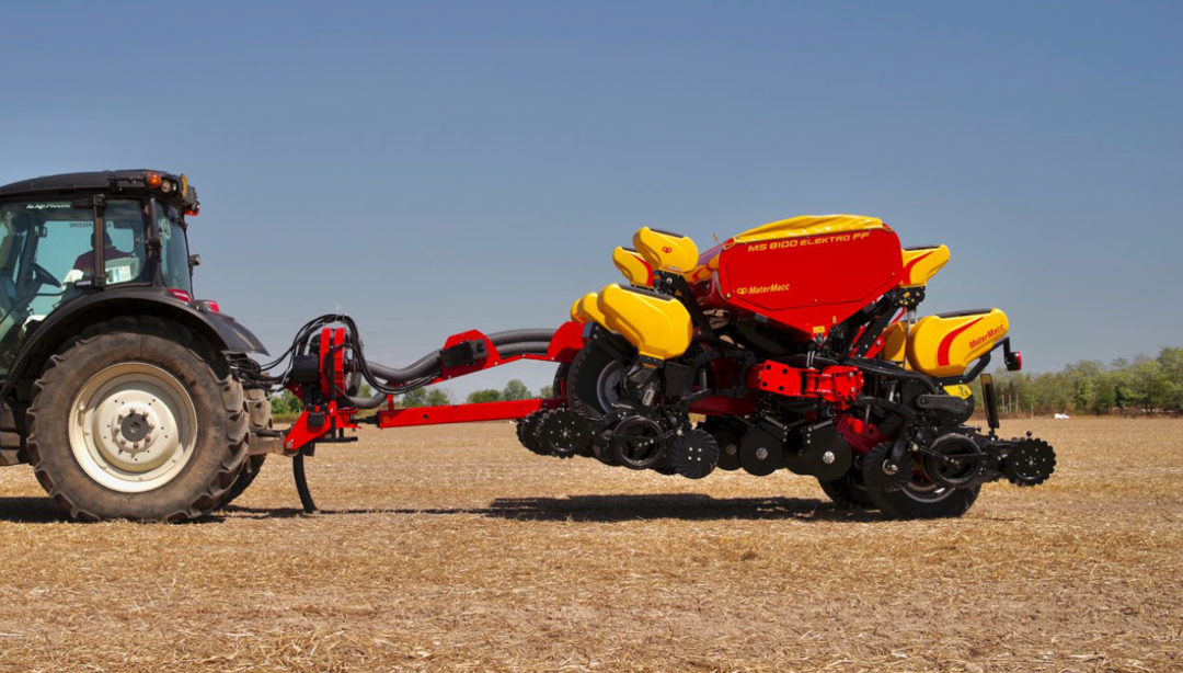 MaterMacc präsentiert Einzelkornsämaschine MS9000 | top agrar online