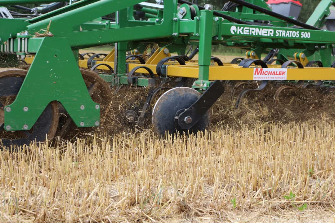 Gersten- und Weizenernte: Mit diesen Tipps zur Stoppelbearbeitung ...