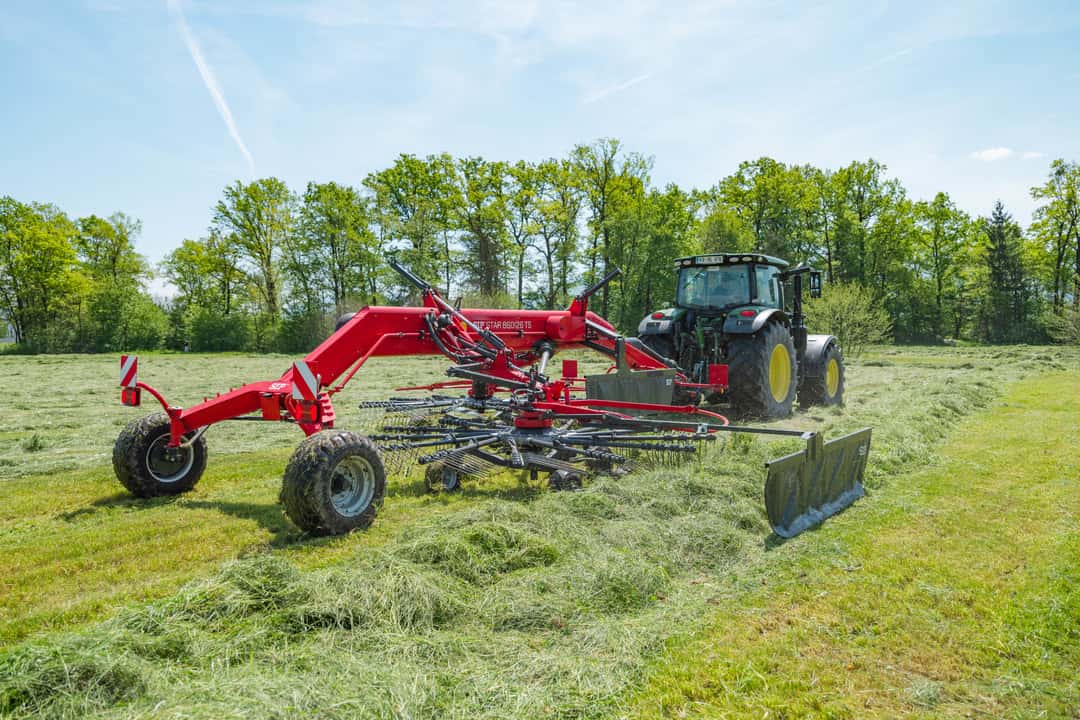 SIP stellt auf Agritechnica wendige Schwader vor | top agrar online