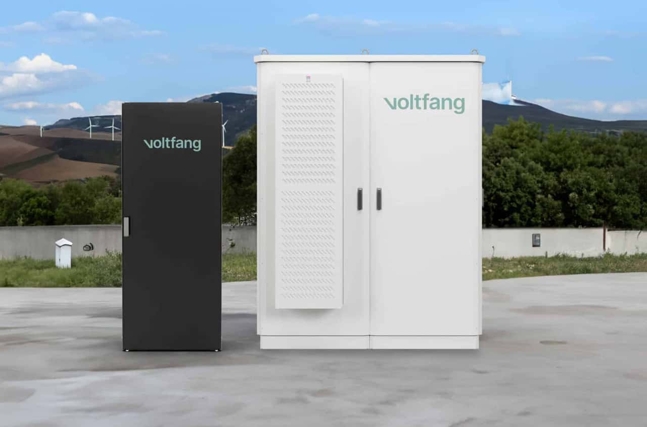 Voltfang eröffnet Europas größte Second-Life-Batteriefabrik | top agrar