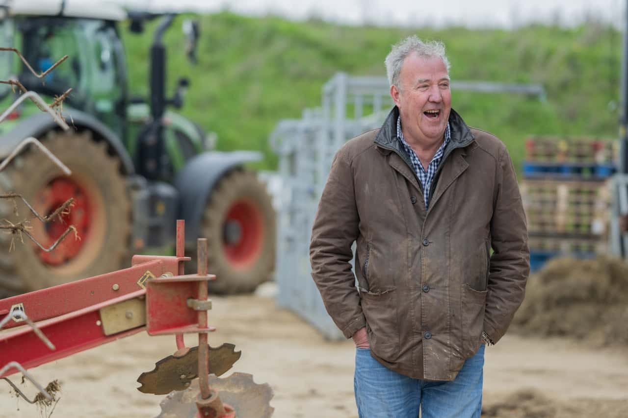 Jeremy Clarkson lockt tausende Besucher zu Feldtagen auf Diddly Squat ...
