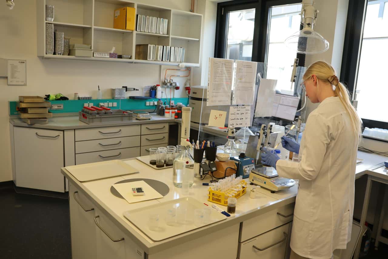 Biogas: So verändert die flexible Fahrweise die Fermenterbiologie | top ...