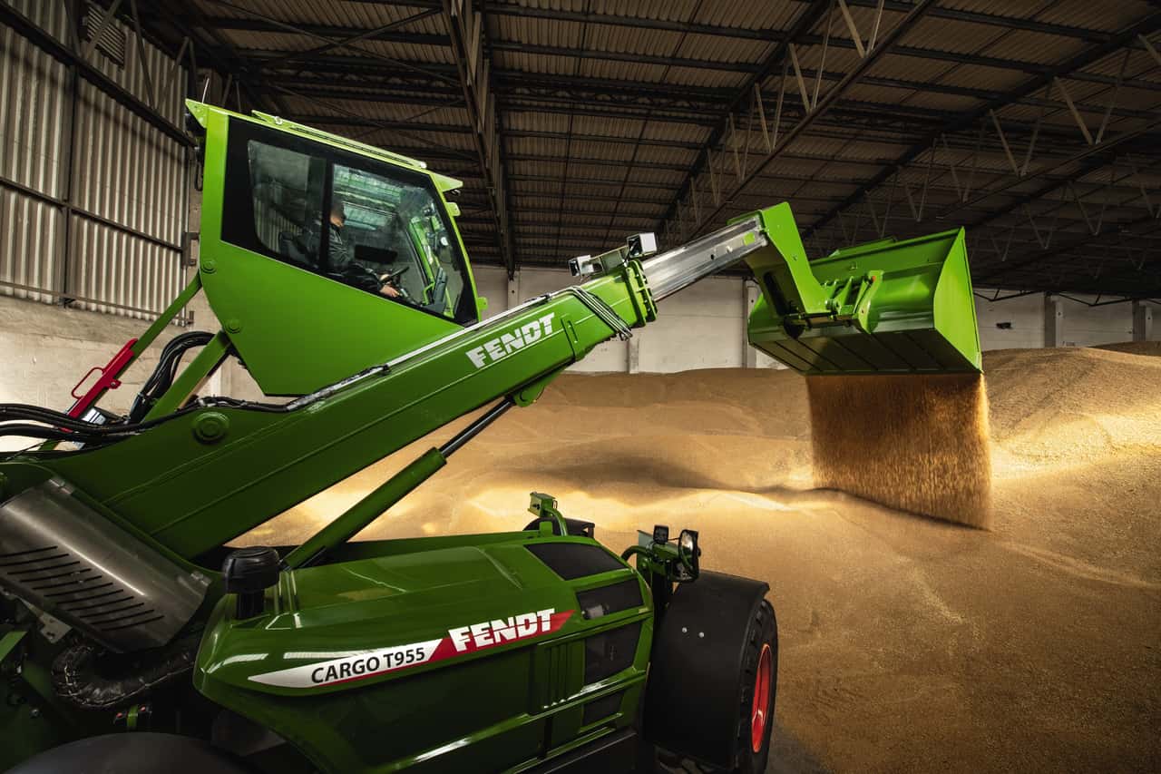 Teleskoplader Fendt Cargo T im Praxiseinsatz | top agrar online