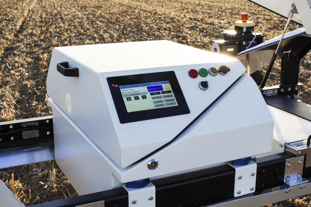 Agrarroboter: Trägerplattform Tipard 350 von digital workbench | top ...