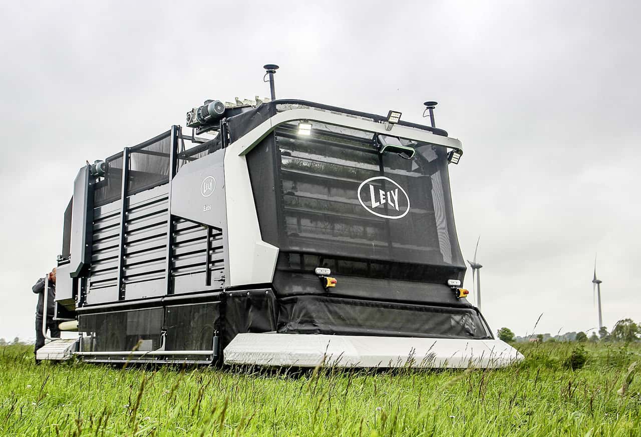 Wie funktioniert die Frischgrasernte mit dem Lely Exos-Roboter? | top agrar